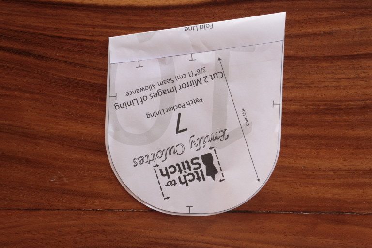 Tutorial & Free Pattern: Pleated Patch Pocket | Itch to Stitch