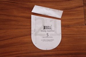 Tutorial & Free Pattern: Pleated Patch Pocket | Itch to Stitch