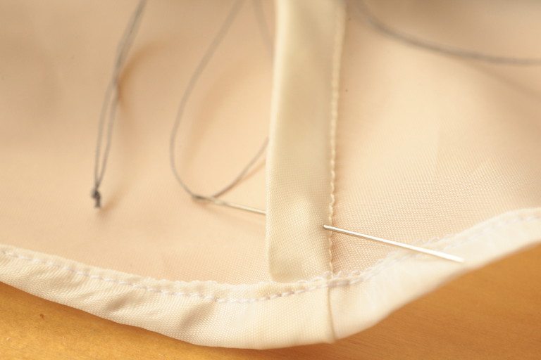 4 Easy Ways to Tack Your Lining | Itch to Stitch
