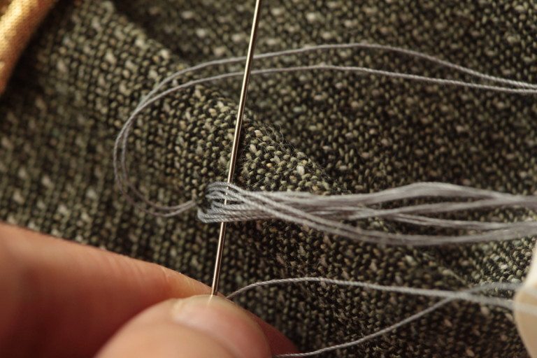 4 Easy Ways to Tack Your Lining | Itch to Stitch