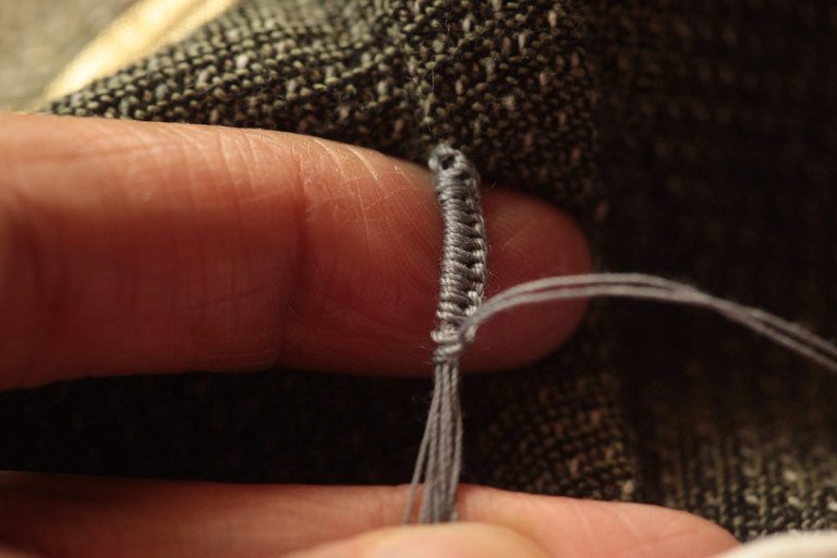 4 Easy Ways to Tack Your Lining | Itch to Stitch