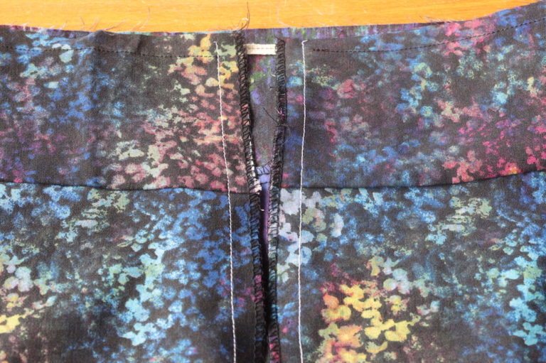 Invisible Zipper with Lining Installation – Part 1 | Itch to Stitch