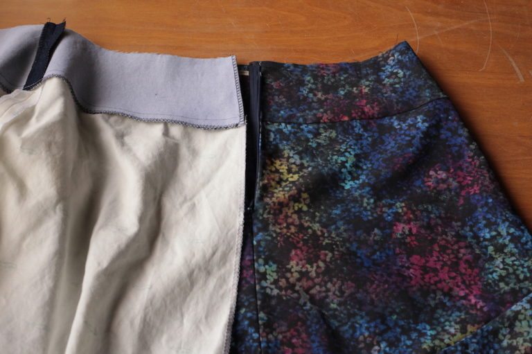 Invisible Zipper with Lining Installation – Part 2 | Itch to Stitch