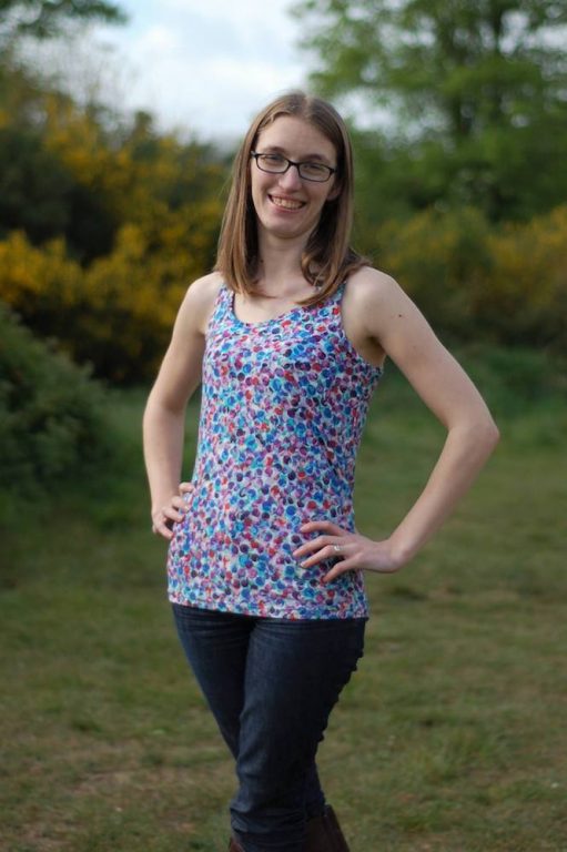 New Free Pattern: Lago Tank + 20% Off Storewide Sale | Itch to Stitch