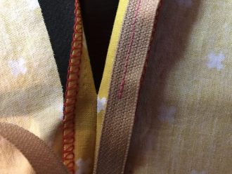 How to Install a Lapped Zipper with Facings | Itch to Stitch