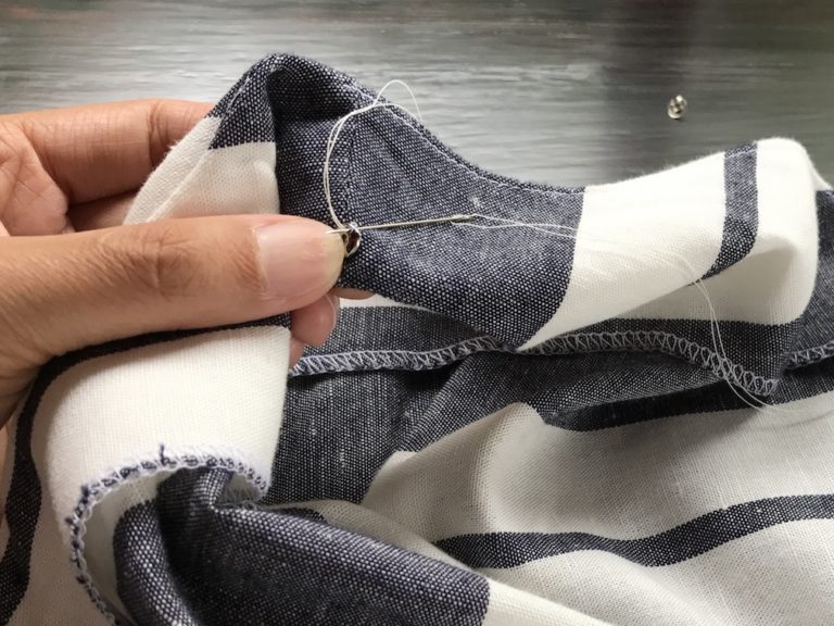 How to Make a Bra Strap Holder | Itch to Stitch