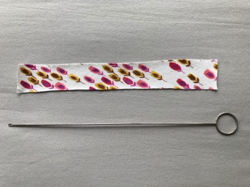 Turning Loops/Spaghetti Straps – Three Ways | Itch to Stitch