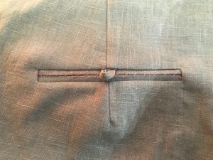 How to: Double Welt Pocket with Button & Button Loop on a Dart | Itch ...