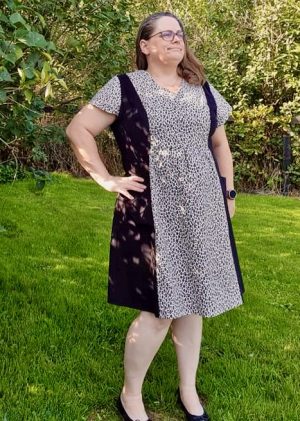 Expanded Sizes: Celeste Dress | Itch to Stitch